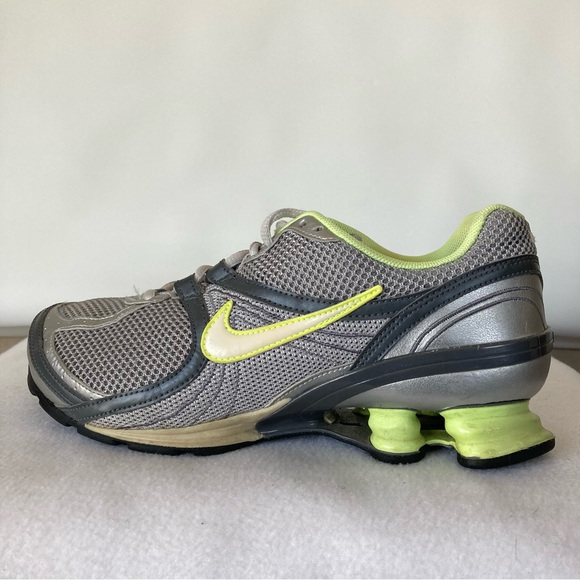 Nike | Shoes | Nike Navina 3 Womens Running Sneakers | Poshmark
